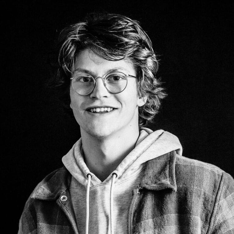 Who We Are - Harness Energy